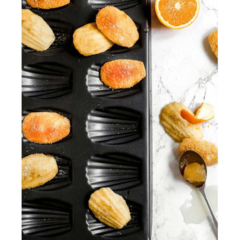 Köp Madeleineform MasterClass - Perfekta Madeleinekakor