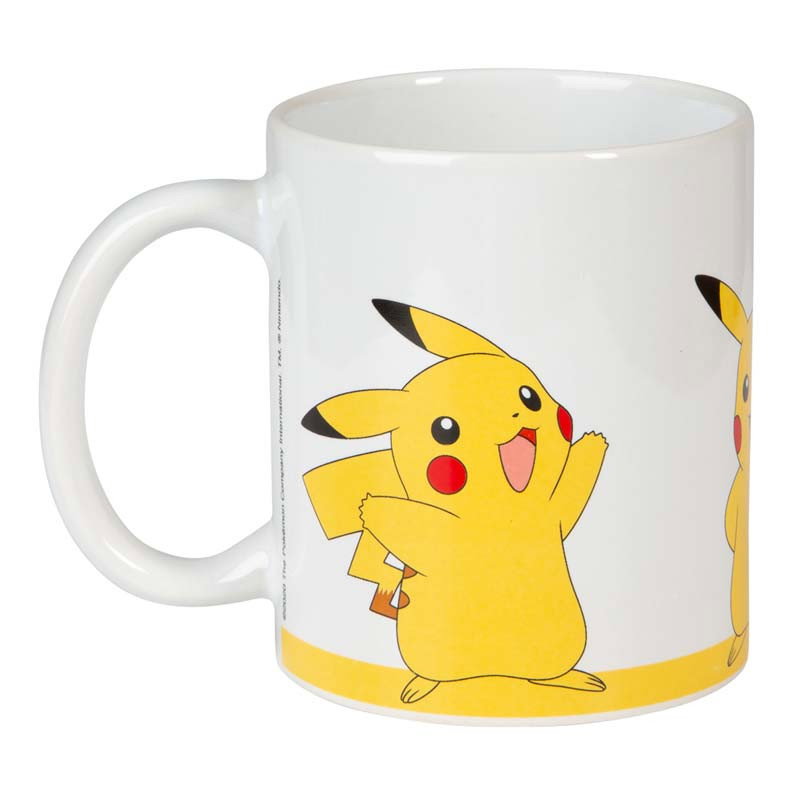Köp Pokemon-mugg online hos Lyckasmedmat.se