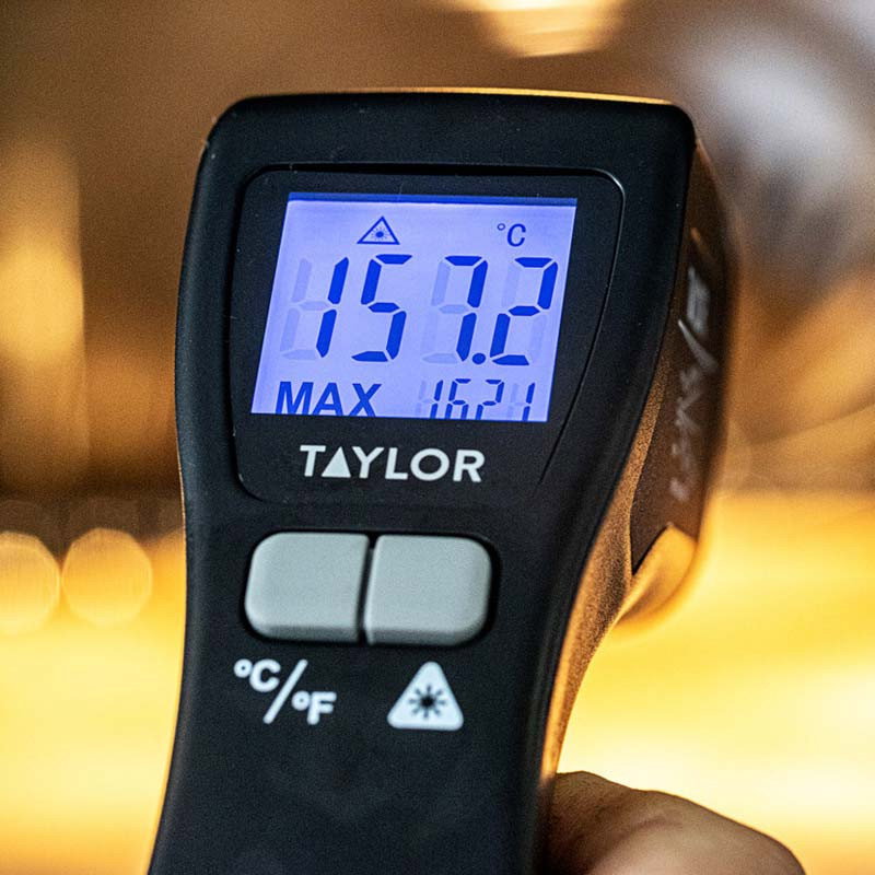 Köp Infraröd termometer för matlagning & bakning – Taylor Pro